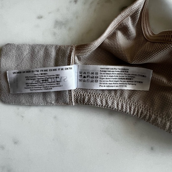 Syrokan | Intimates & Sleepwear | Syrokan Underwire Sports Bra High ...